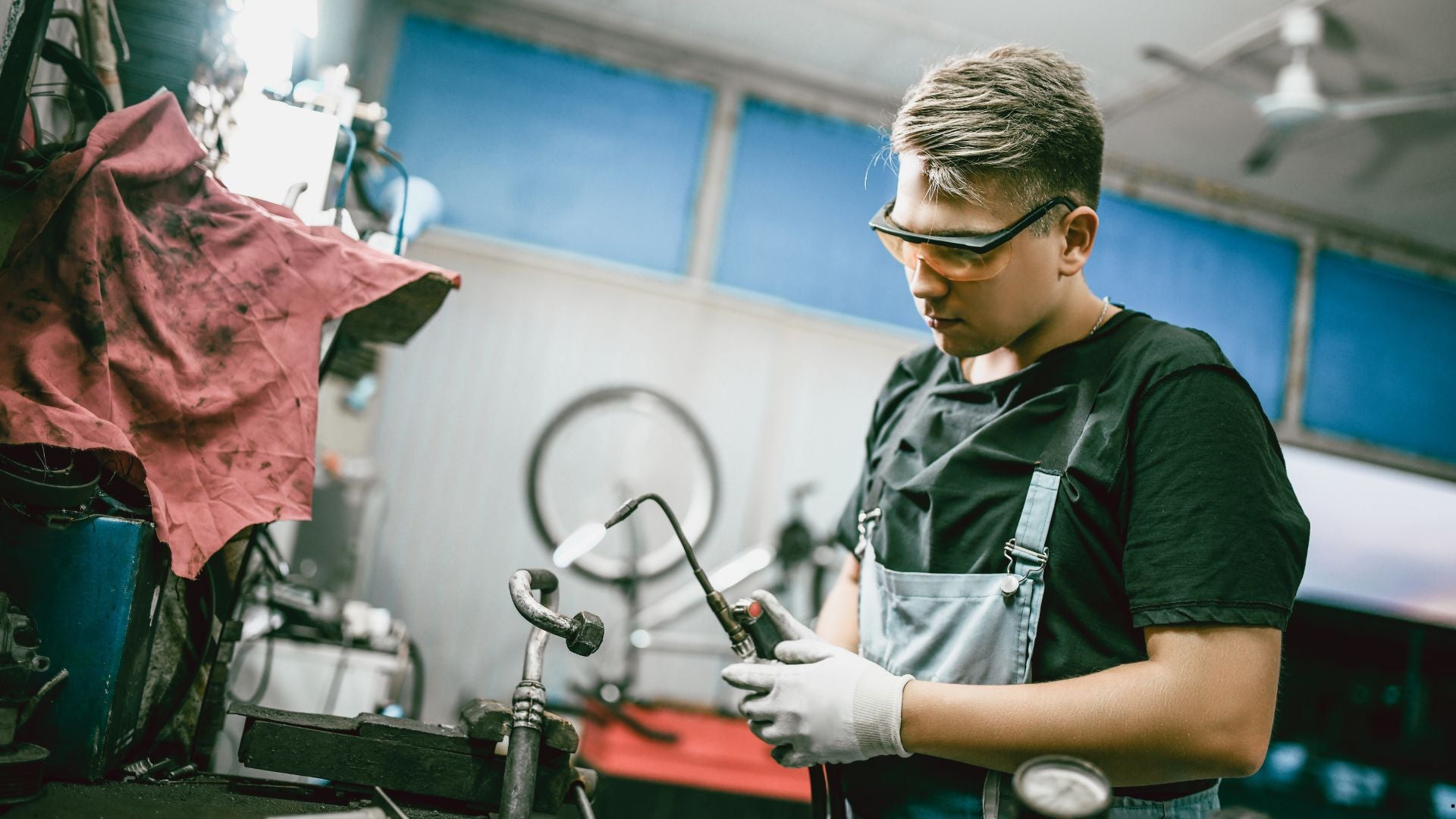Setting Up Your Home Welding Shop: Essential Tools and Safety Gear ...