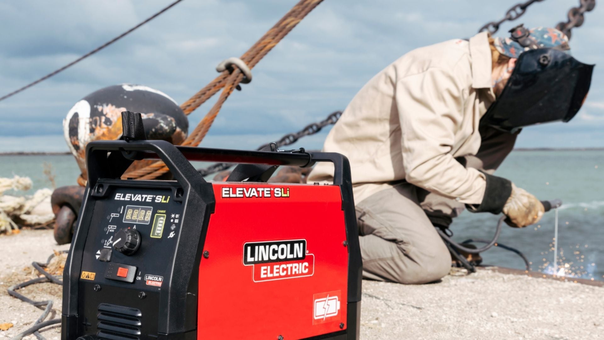 Introducing the Lincoln Electric ELEVATE SLi: The Future of Portable B ...