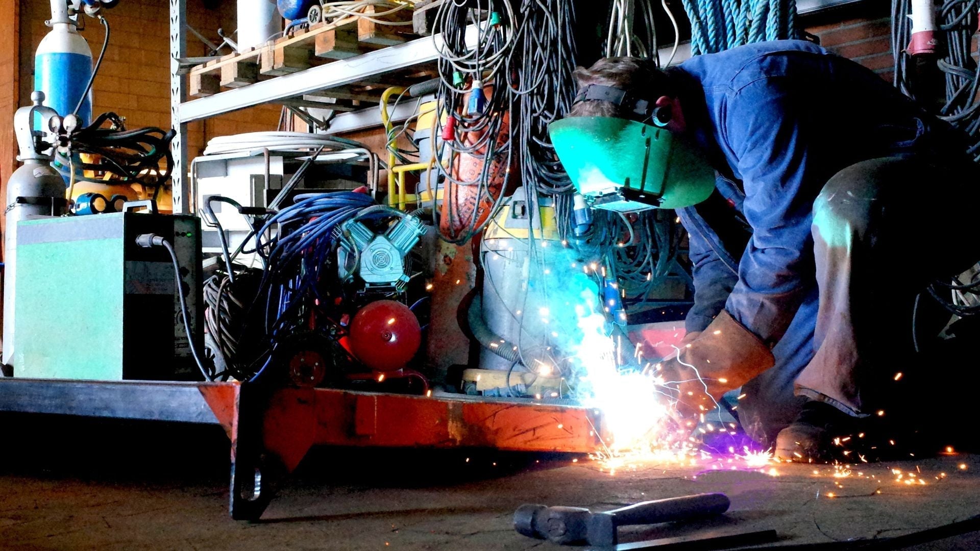 MIG Welding Basics: From Setup to Your First Weld – Baker's Gas ...
